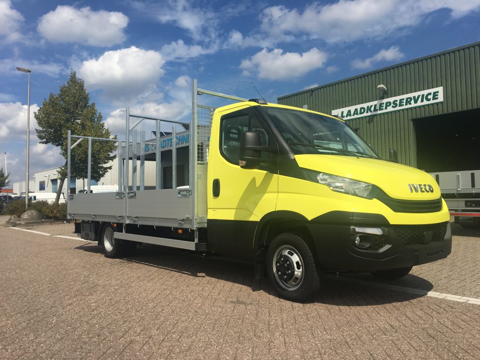 Open laadbak op Iveco Daily - Bunk